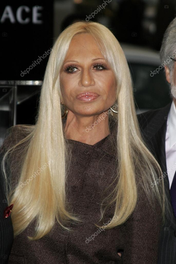 Designer Donatella Versace – Stock Editorial Photo © PopularImages ...
