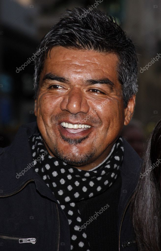 Actor George Lopez — Stock Editorial Photo © PopularImages #116946300