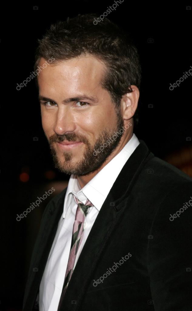 Actor Ryan Reynolds – Stock Editorial Photo © PopularImages #122433432