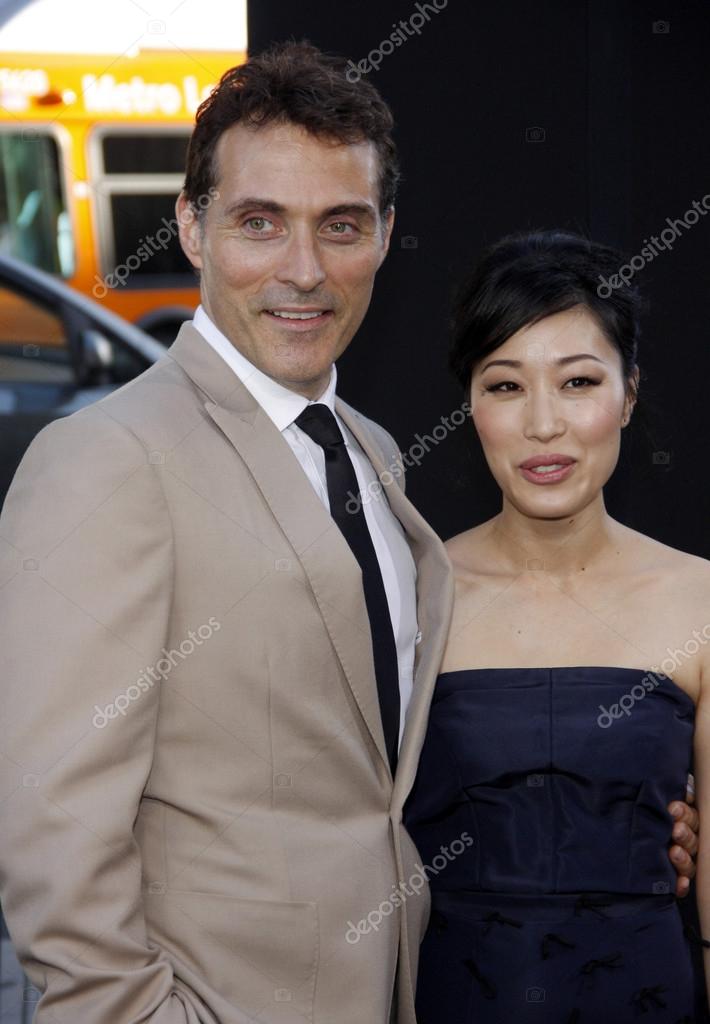 Rufus Sewell Wife