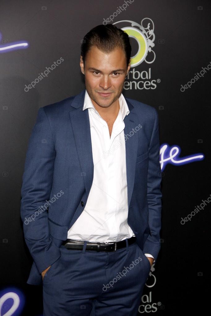 Actor Patrick John Flueger