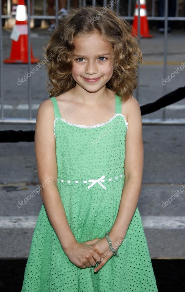 How Old Is Aryana Engineer