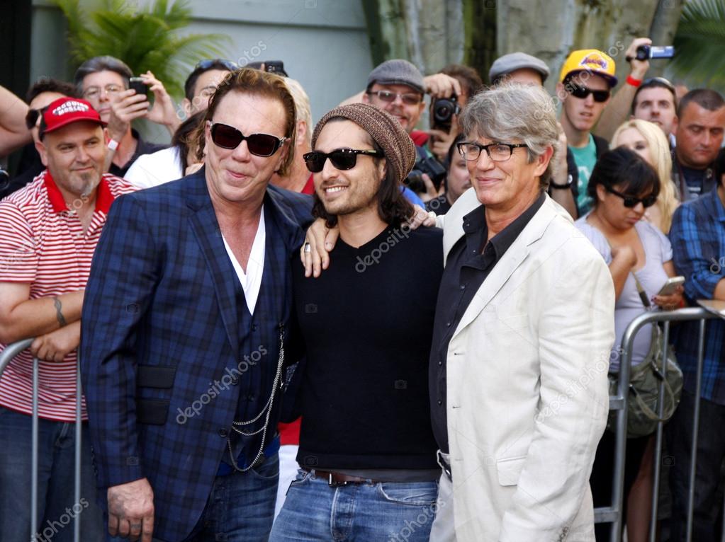 Keaton Simons Sister