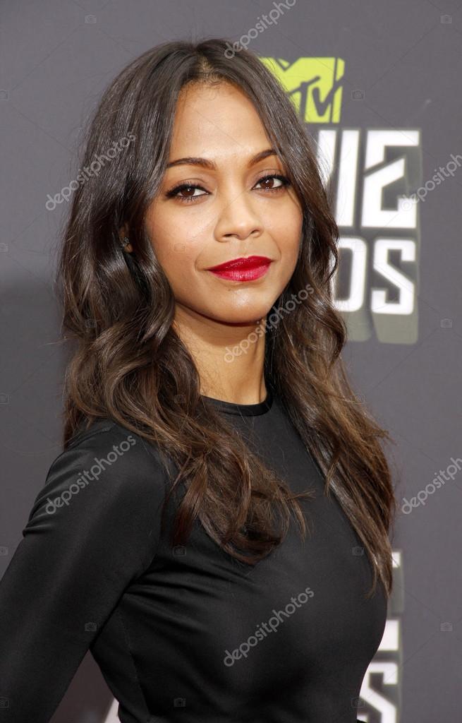 Zoe Saldana Actress Model Biographycom
