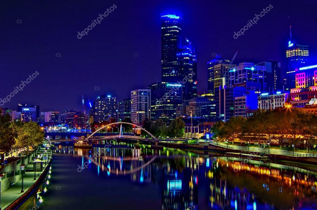 Melbourne Night Skyline – Stock Editorial Photo © seanface #93613924