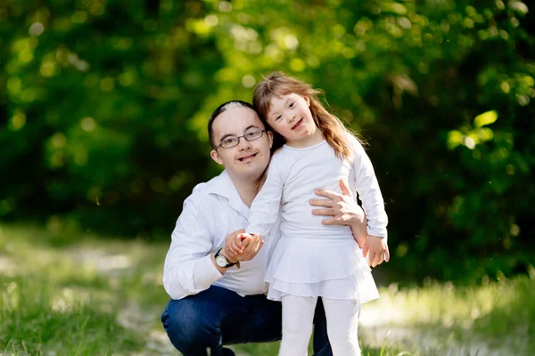 Fotos de Síndrome de down, Imagens de Síndrome de down sem royalties ...