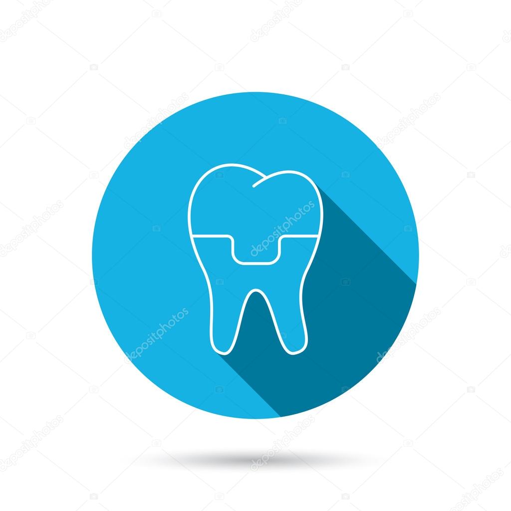 Dental crown icon. Tooth prosthesis sign. Stock Vector Image by ...