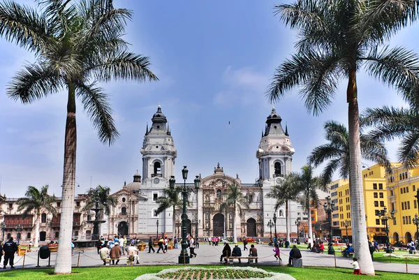 About lima peru images libres de droit, photos de About lima peru ...