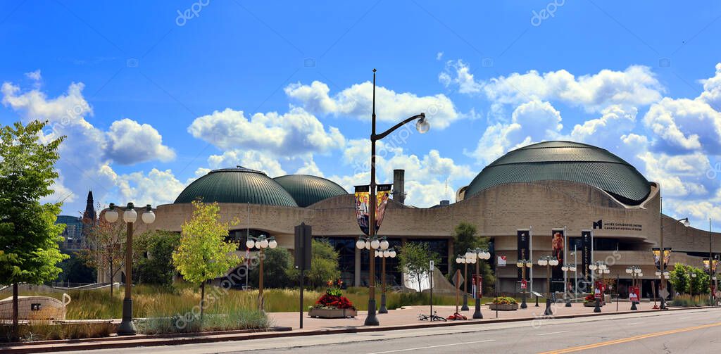 GATINEAU (HULL) QUEBEC CANADA - 08 21 2021: Museo Canadiense de ...