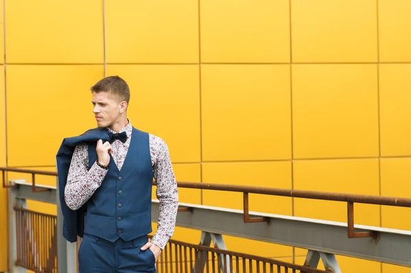 Slender man Stock Photos, Royalty Free Slender man Images | Depositphotos