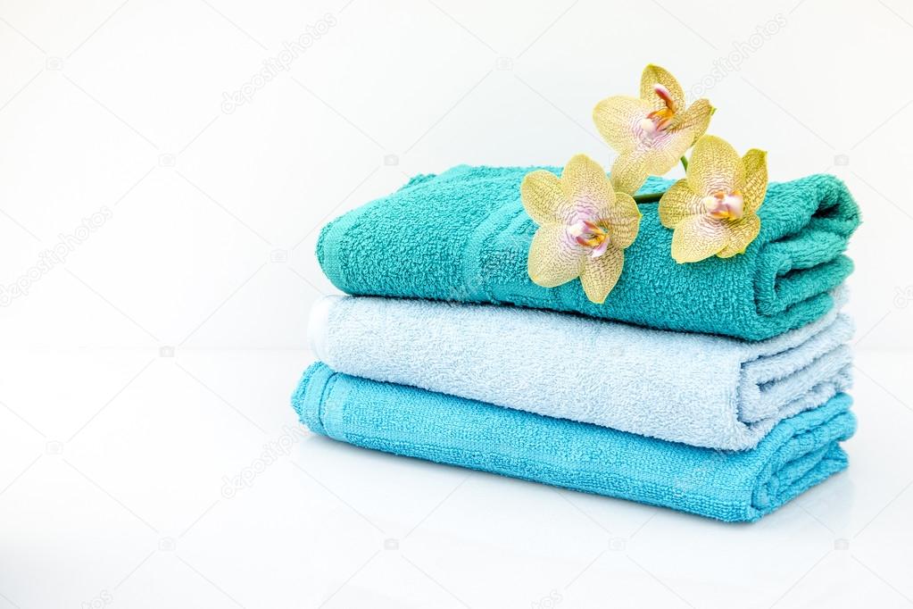 SPA towels in a set with accessories for the bath Stock Photo by ©piotr ...