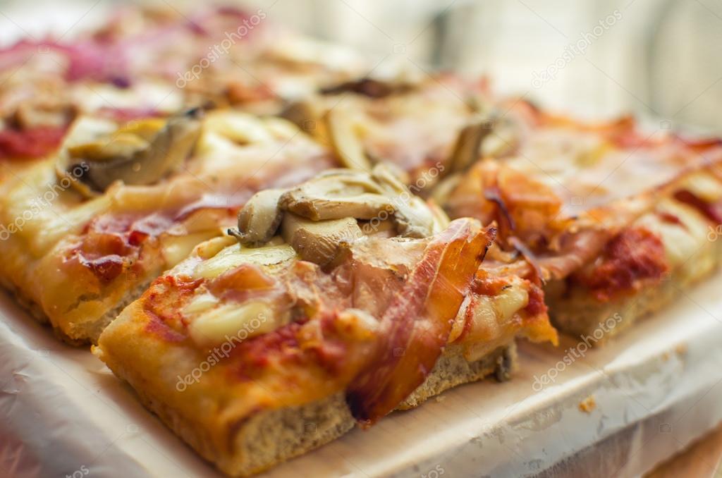 Closeup sliced pizza rustic - italian recipes traditional — Stock Photo ...