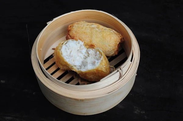 Shiu mai Stock Photos, Royalty Free Shiu mai Images | Depositphotos