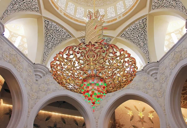 Swarovski Chandelier Sheikh Zayed Mosque Abu Dhabi United Arab Emirates ...