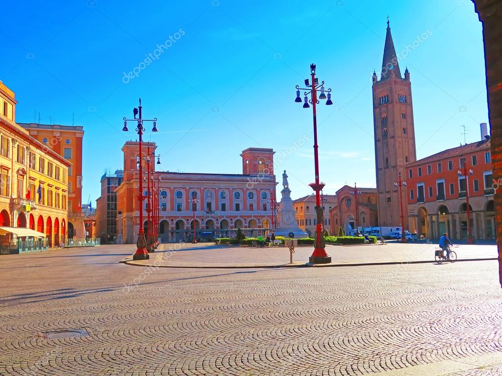 Piazza Saffi, Forli, Emilia Romagna, Italy – Stock Editorial Photo ...