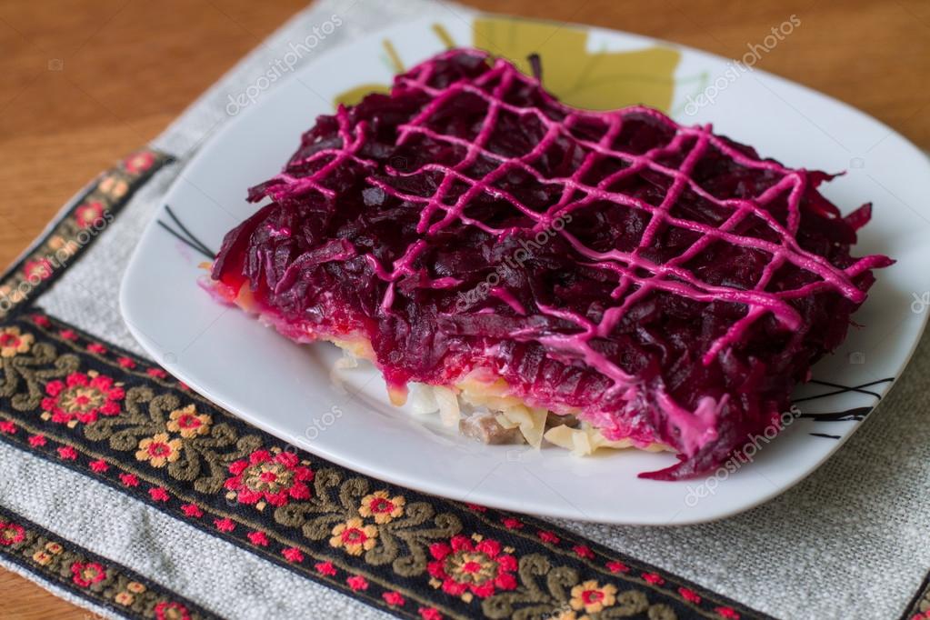 Ukrainian salad Shuba Stock Photo by ©renvema 99536868