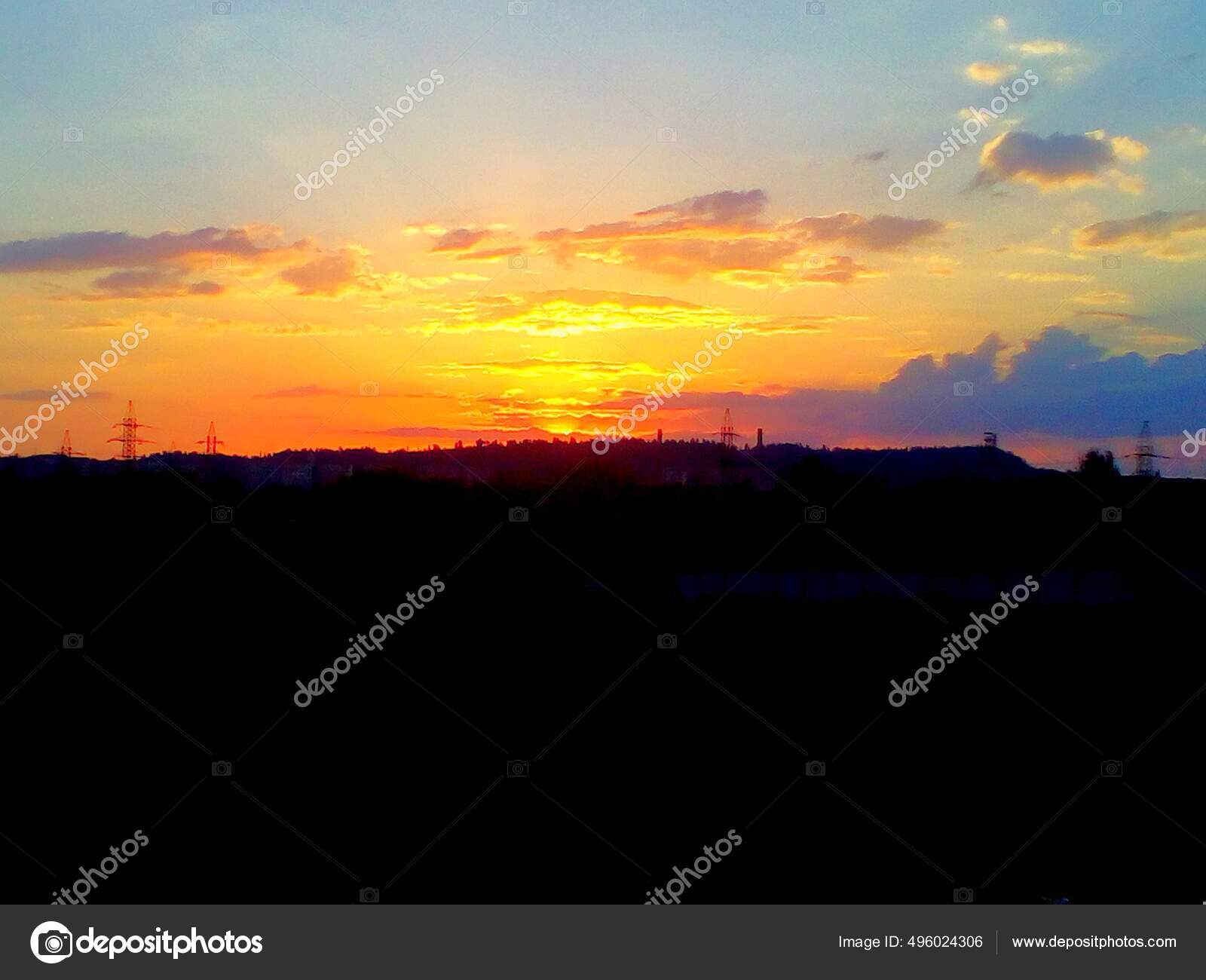 Sunset Suburban Place — Stock Editorial Photo © timuragamamedov@gmail ...
