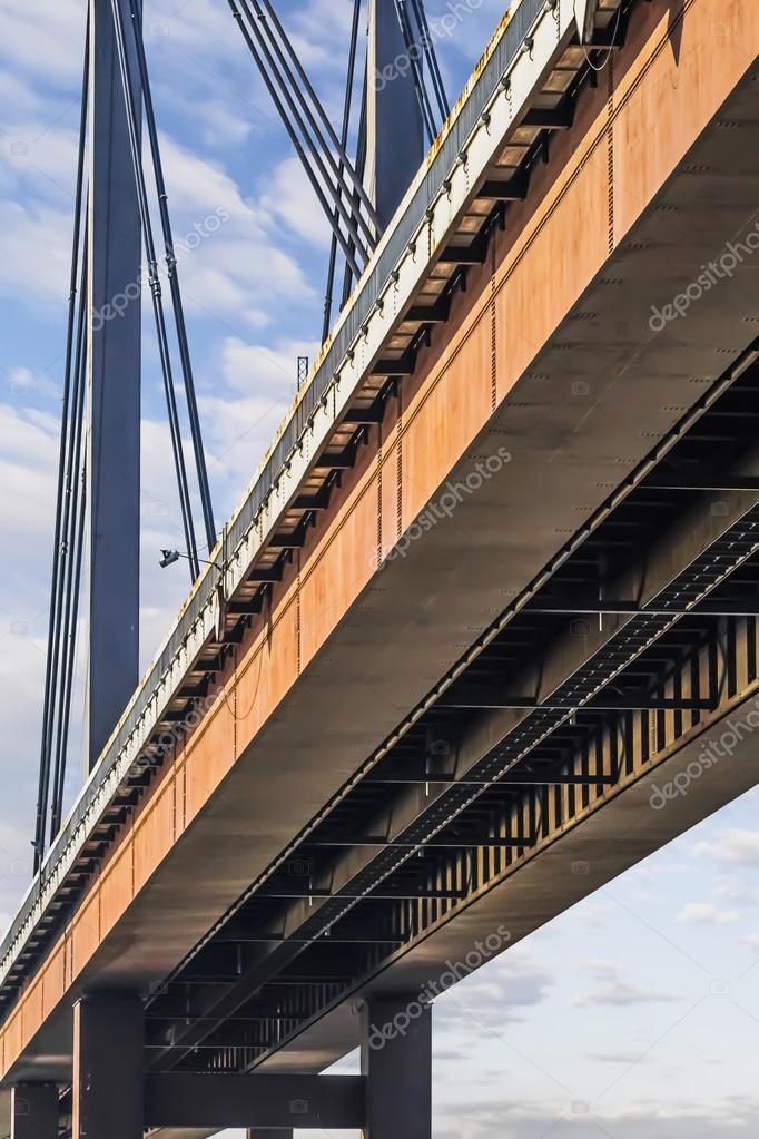 Suspension New Railway Bridge - Modular Box Girder Framework Detail ...