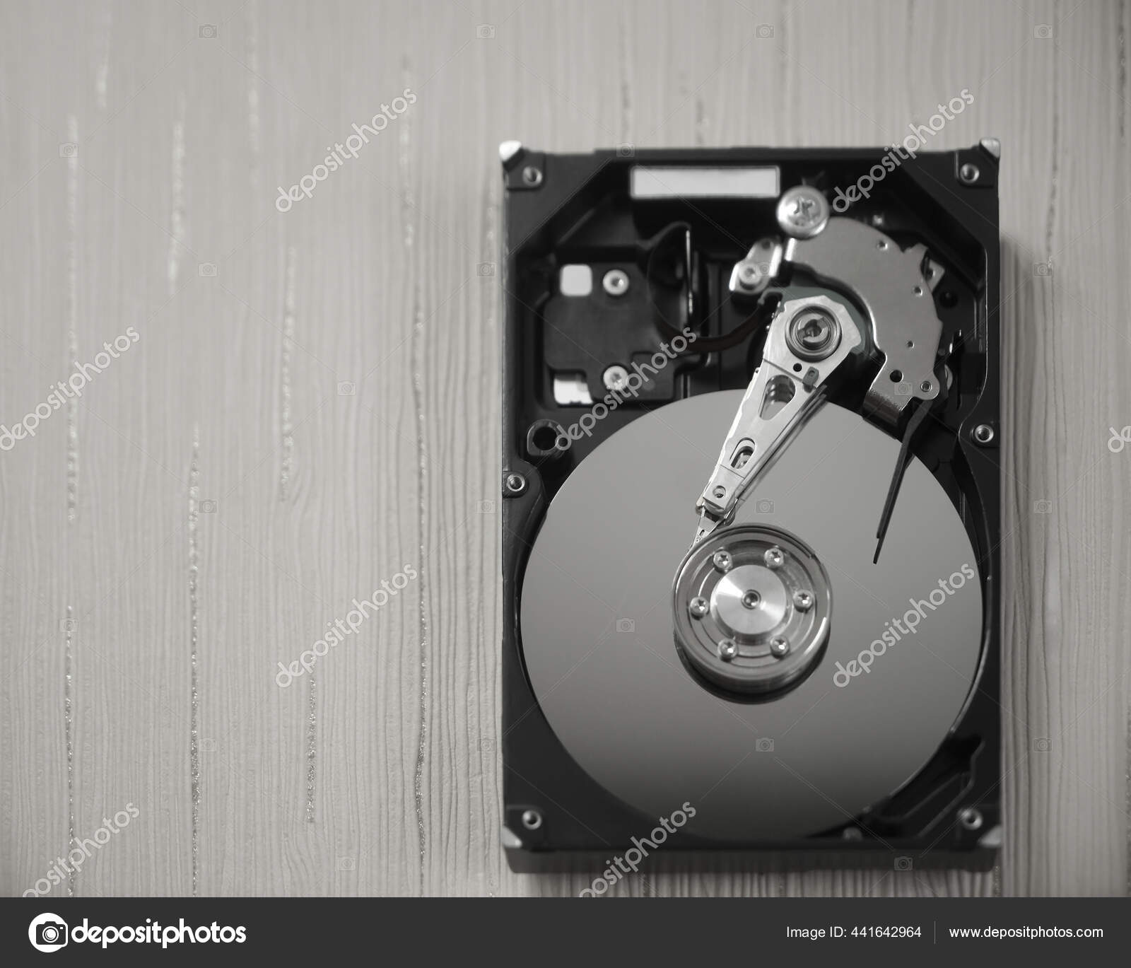 Computer Hard Disk Drive Hardware Disk Memory Storage Cylinder Table ...