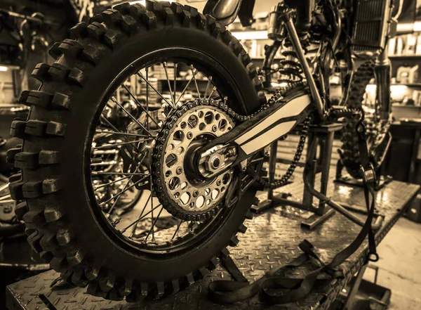 Moto shop Stock Photos, Royalty Free Moto shop Images | Depositphotos