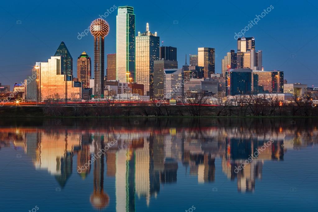 Dallas skyline — Stockfoto © mandritoiu #82405548