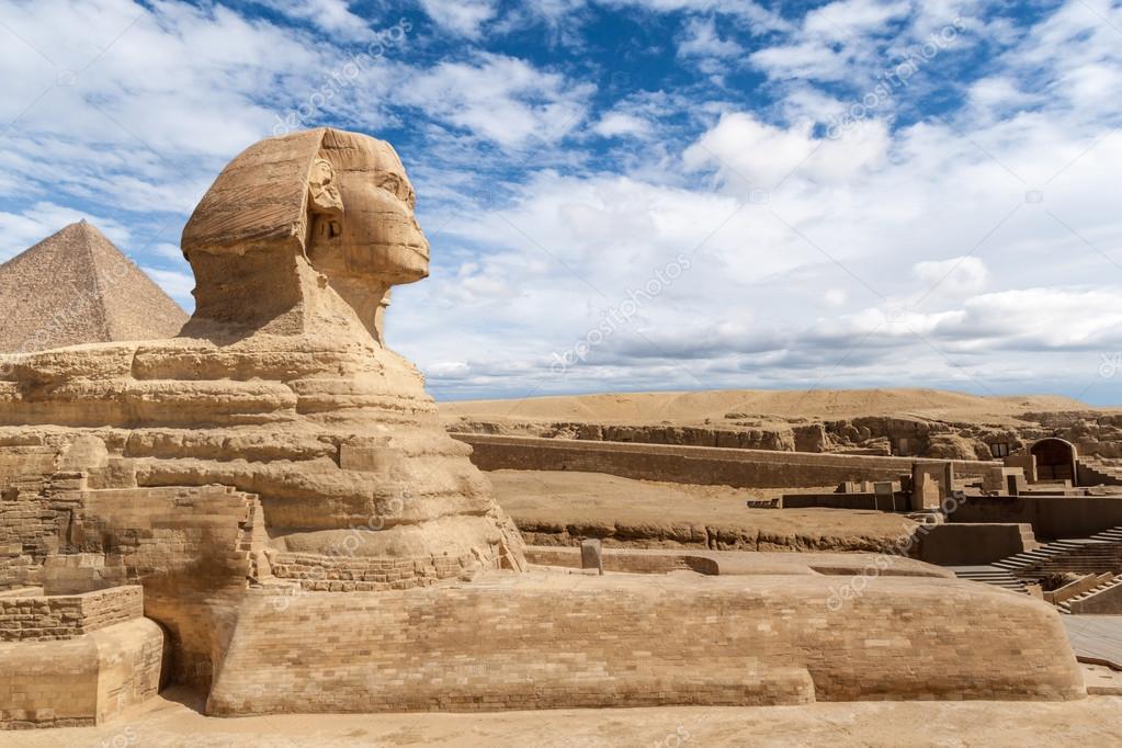 The Great Sphinx of Giza — Stock Photo © mandritoiu #84829798