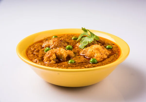 Gobi masala, gobi mutter curry or gobi fry masala, cauliflower mutter ...