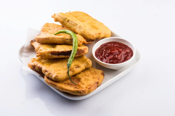 Bread pakoda Stock Photos, Royalty Free Bread pakoda Images | Depositphotos