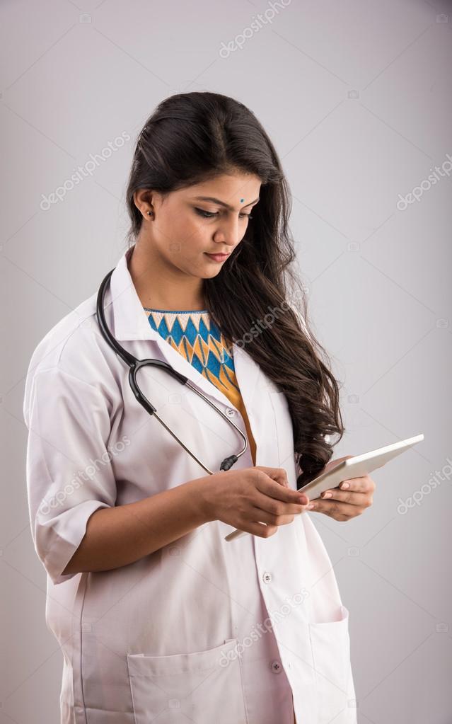 Indian Female Doctor Images