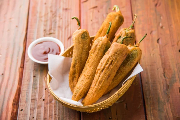 Pakoda Stock Photos, Royalty Free Pakoda Images | Depositphotos