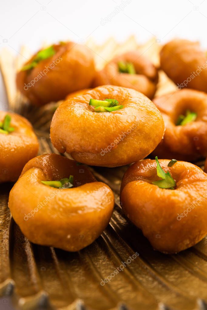 Balushahi o Badushah o plato Mughlai es un postre suave y escamoso ...