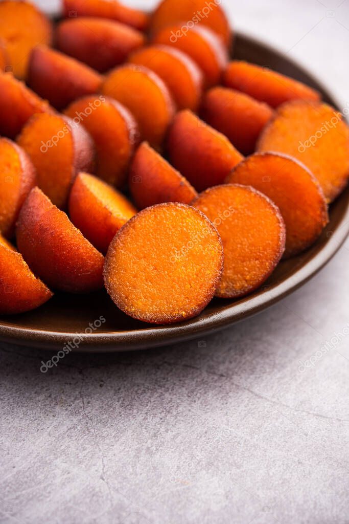 Gulab jamun es un dumpling dulce a base de leche sólida popular en la ...