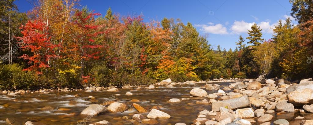 River fall foliage Stock Photos, Royalty Free River fall foliage Images ...