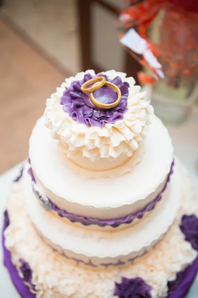 White multi level wedding cake - Stock Image - Everypixel