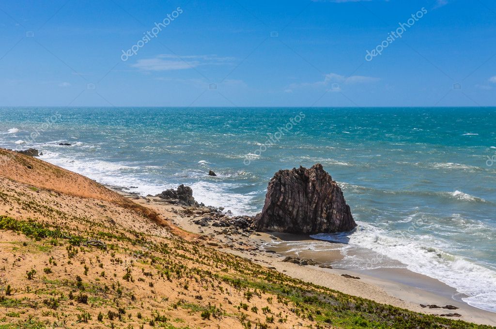 Rocks on the beach in Jericoacoara, Brazil — Stock Photo © kovgabor79 ...