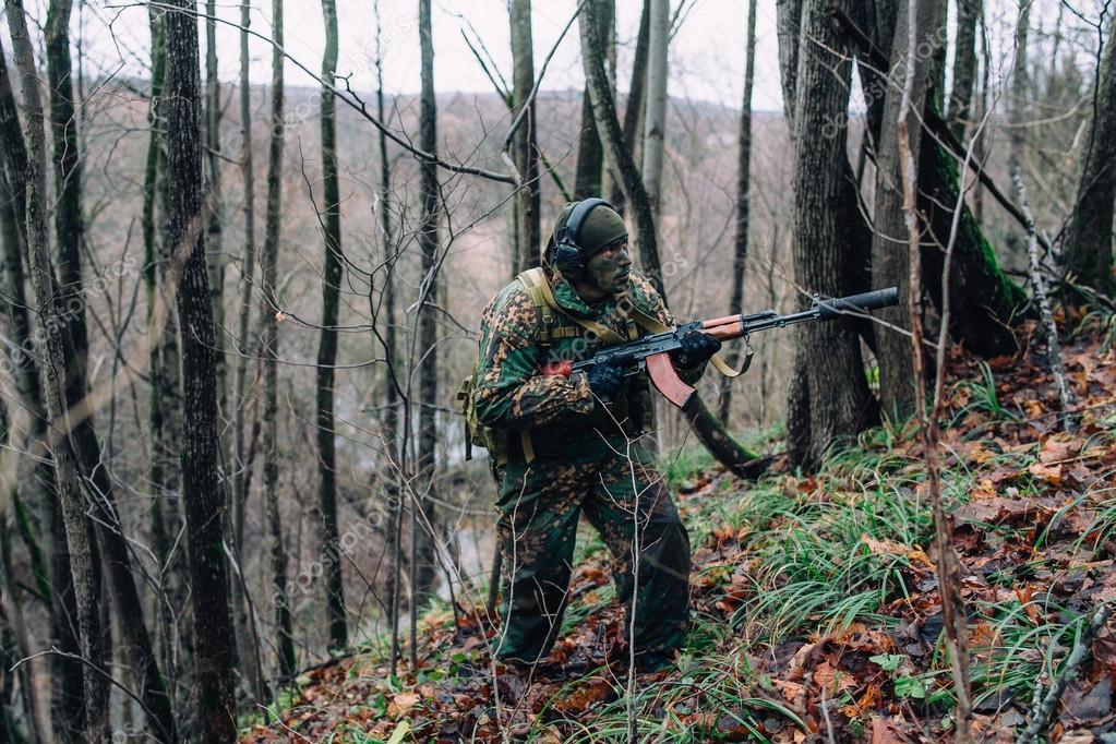 Russian spetsnaz soldier. — Stock Photo © Dmitry_Schekochihin #91133284
