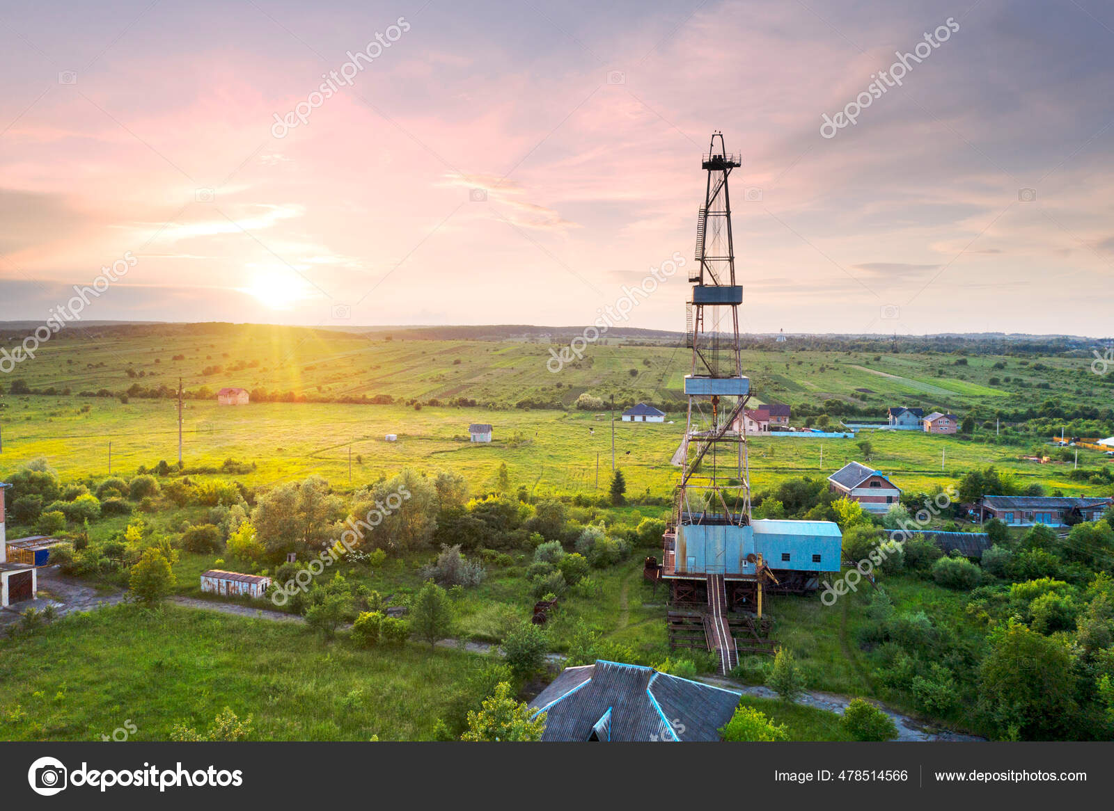 Oil Rig Extraction Useful Hydrocarbons Important Economy Business ...