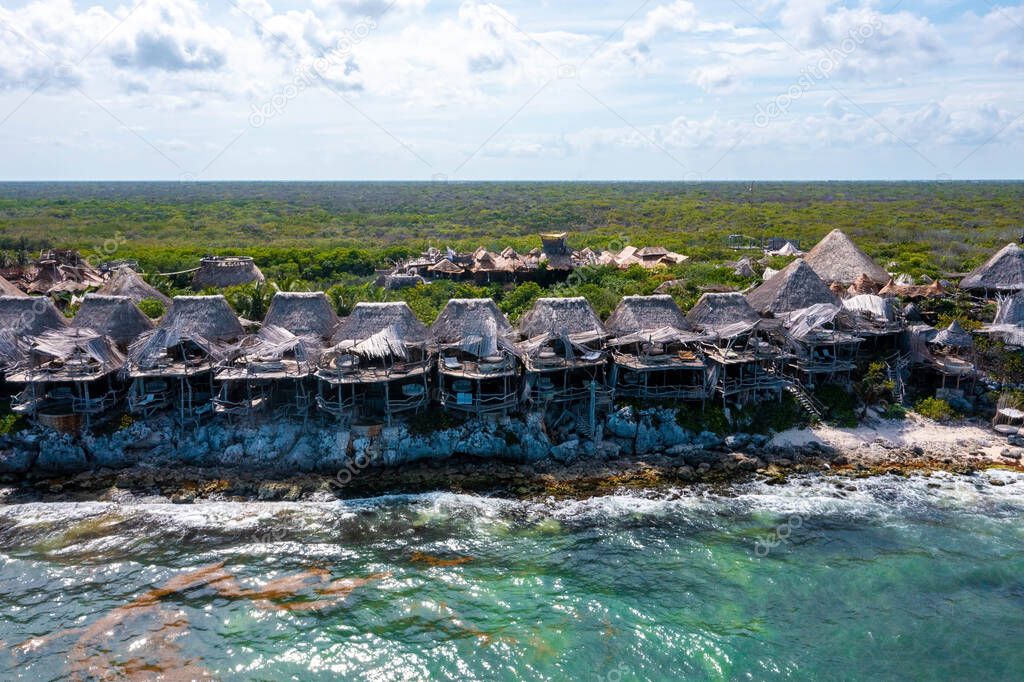 Tulum, México. 15 de mayo de 2021. Vista aérea del hotel de lujo Azulik ...