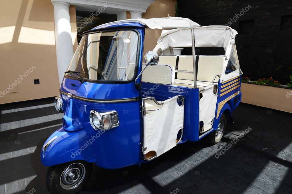 Typical ape Piaggio for guest transport in Capri — Stock Photo ...