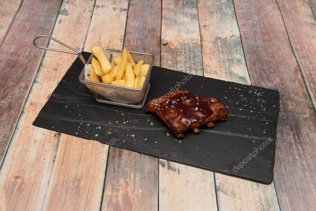 Arroz salteado de estilo asi tico con gambas, verduras, semillas de ...