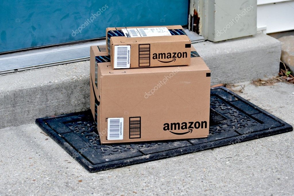 Amazon boxes delivered to a house — Stock Editorial Photo © jeramey ...