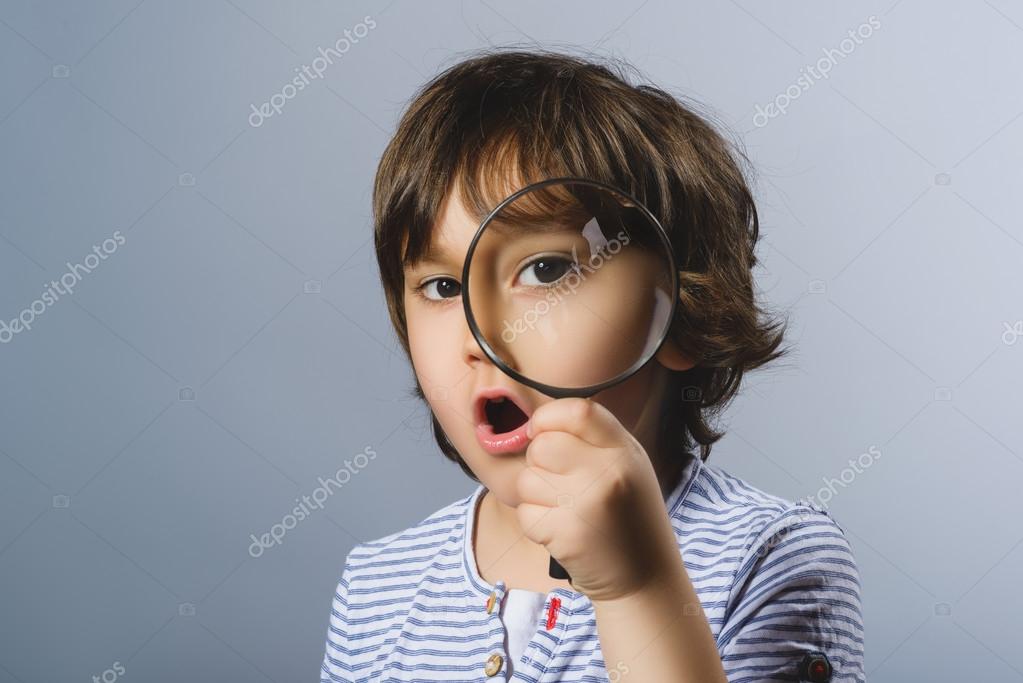 Child See Through Magnifying Glass, Kid Eye Looking with Magnifier Lens ...
