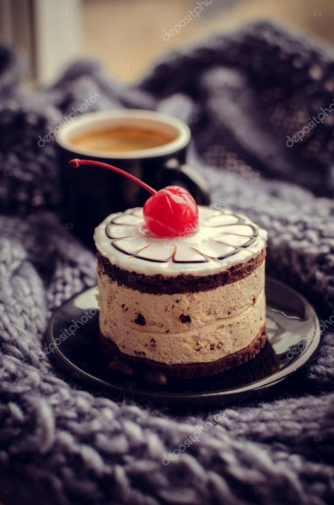 Coffee and cake as a morning meal — Stock Photo © NelliSyr #96751724