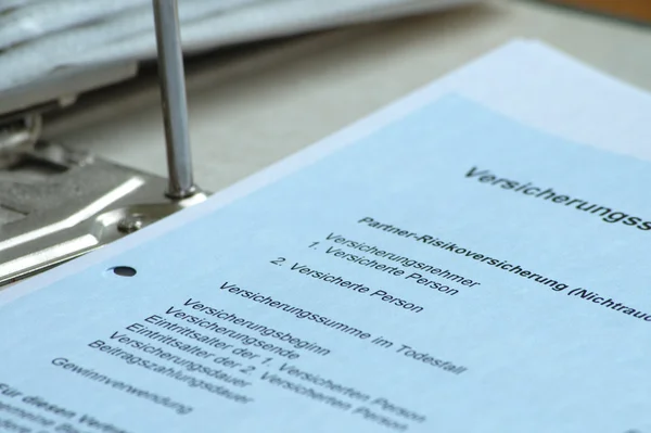 Deutsche bank – dbchecklist images libres de droit, photos de Deutsche ...