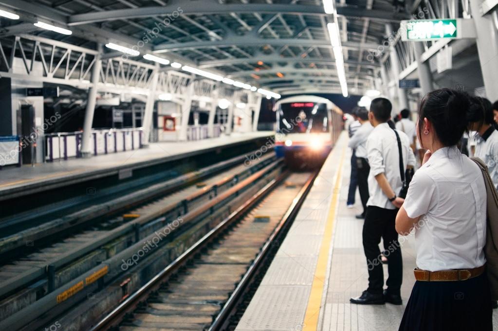 People waiting for subway train on station Stock Photo by ©support ...
