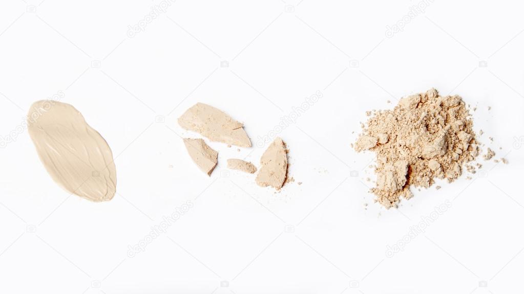 Natural beige crumbled powder Stock Photo by ©annadeba 112849666