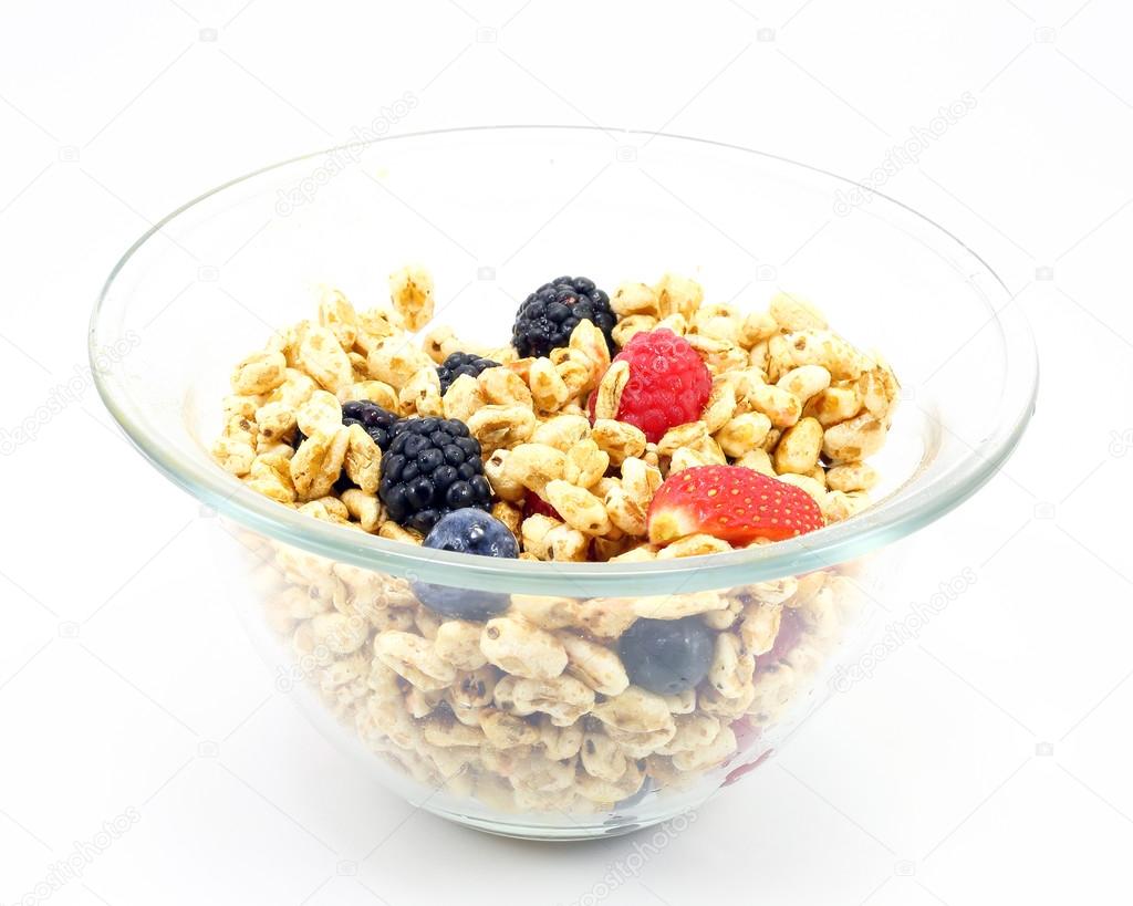 Puffed wheat breakfast serial with mixed berry Stock Photo by ©oqba ...