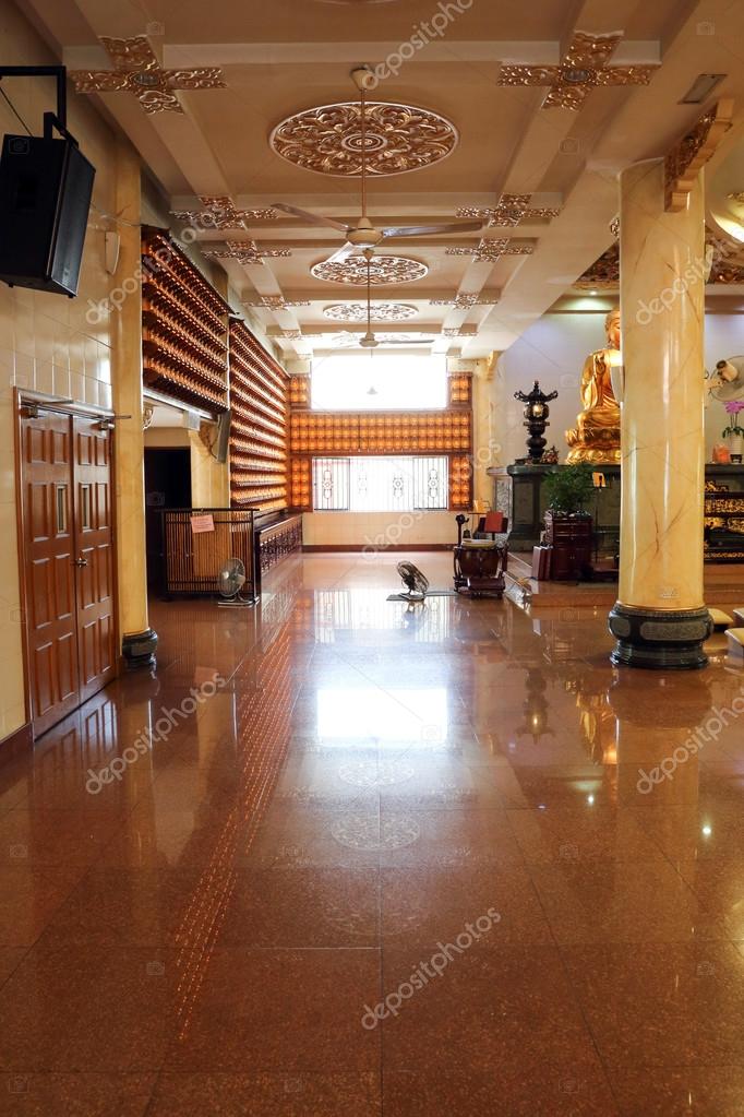 Temple shrine hallway Stock Photo by ©oqba 109162854