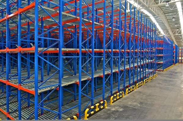 Pallet racking Stock Photos, Royalty Free Pallet racking Images ...