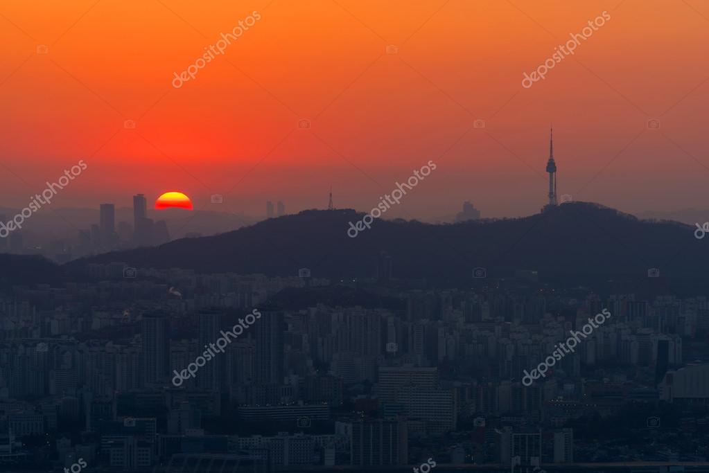 Korea,Sunset of Seoul City Skyline, The best view of South Korea Stock ...